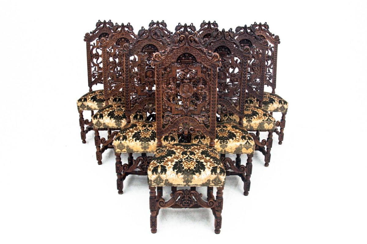 Set of 10 richly carved chairs, France, around 1870. After renovation ...