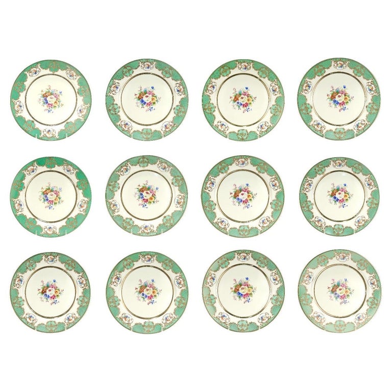 Set of 12 Noritake Morimura Gilt Dinner or Service Plates, Ex ...