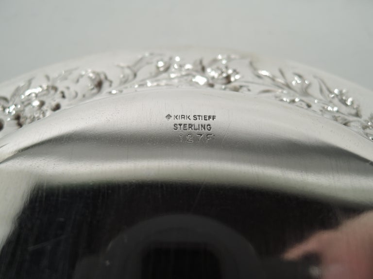 Set of 16 Kirk-Stieff Repousse Sterling Silver Bread and Butter Plates ...