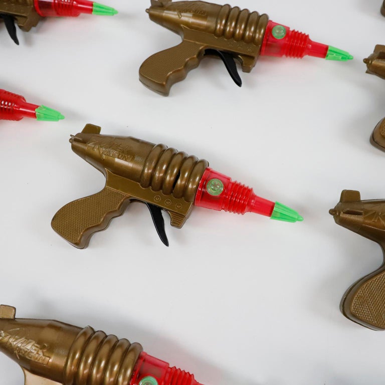 Set of 18 Original Iconic Razer Ray Guns For Sale at 1stDibs