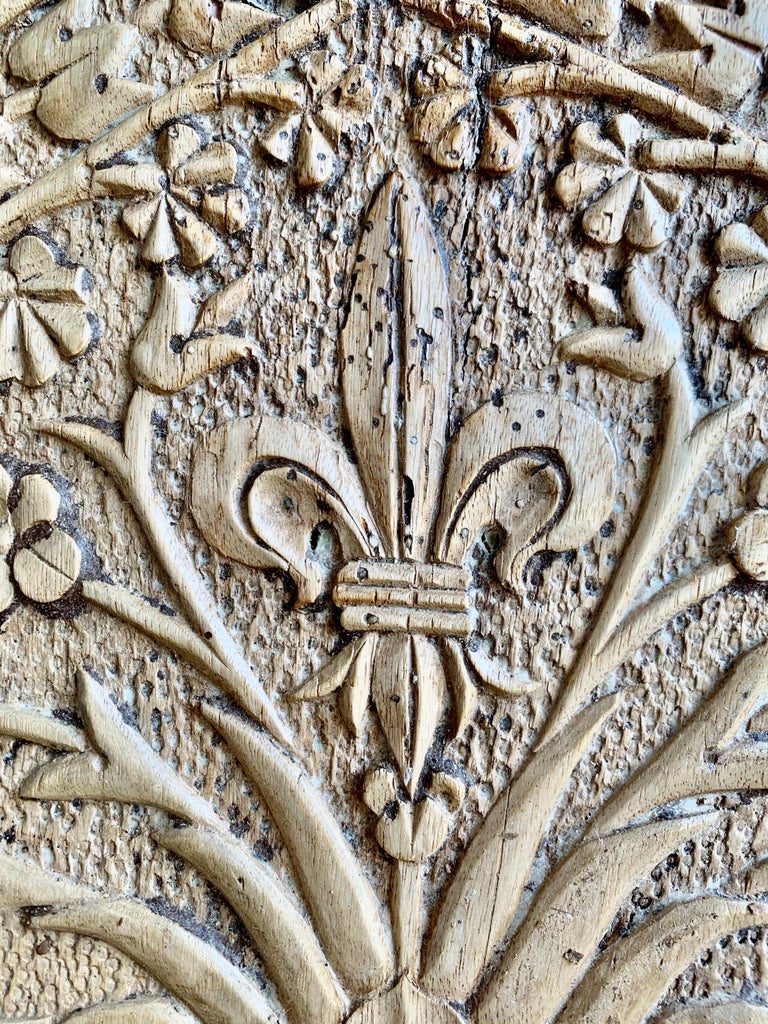 Set of 18th Century Spanish Carved Panels For Sale at 1stDibs