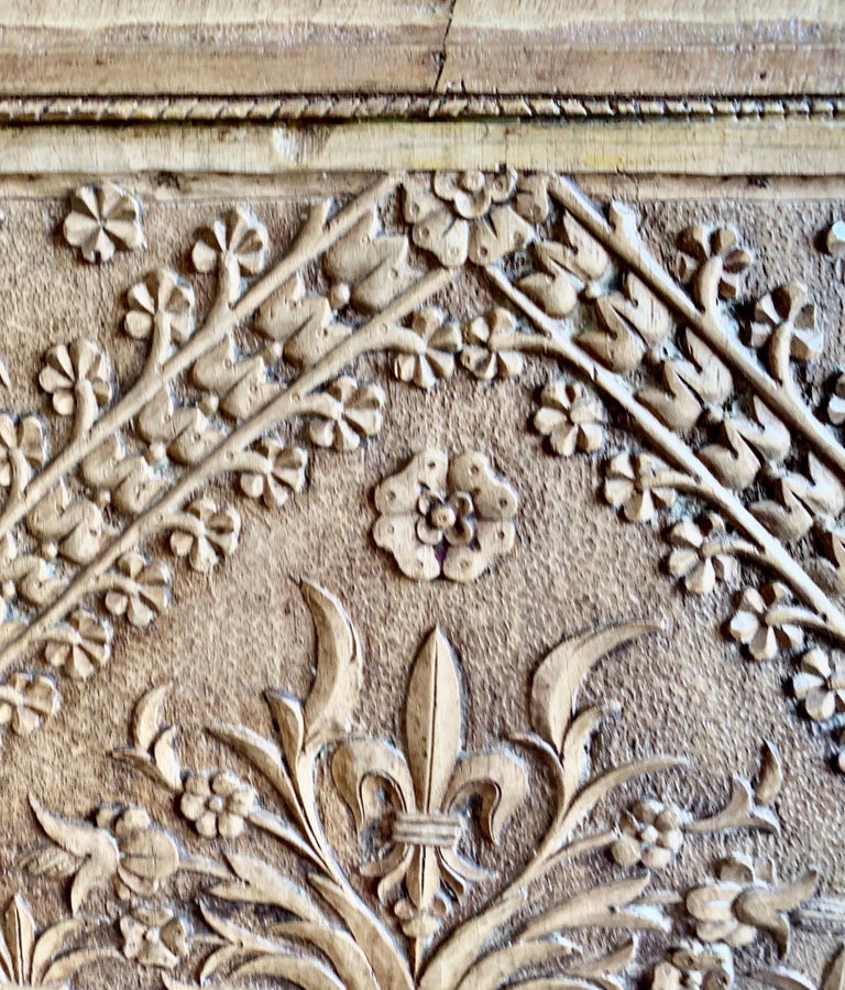 Set of 18th Century Spanish Carved Panels For Sale at 1stDibs