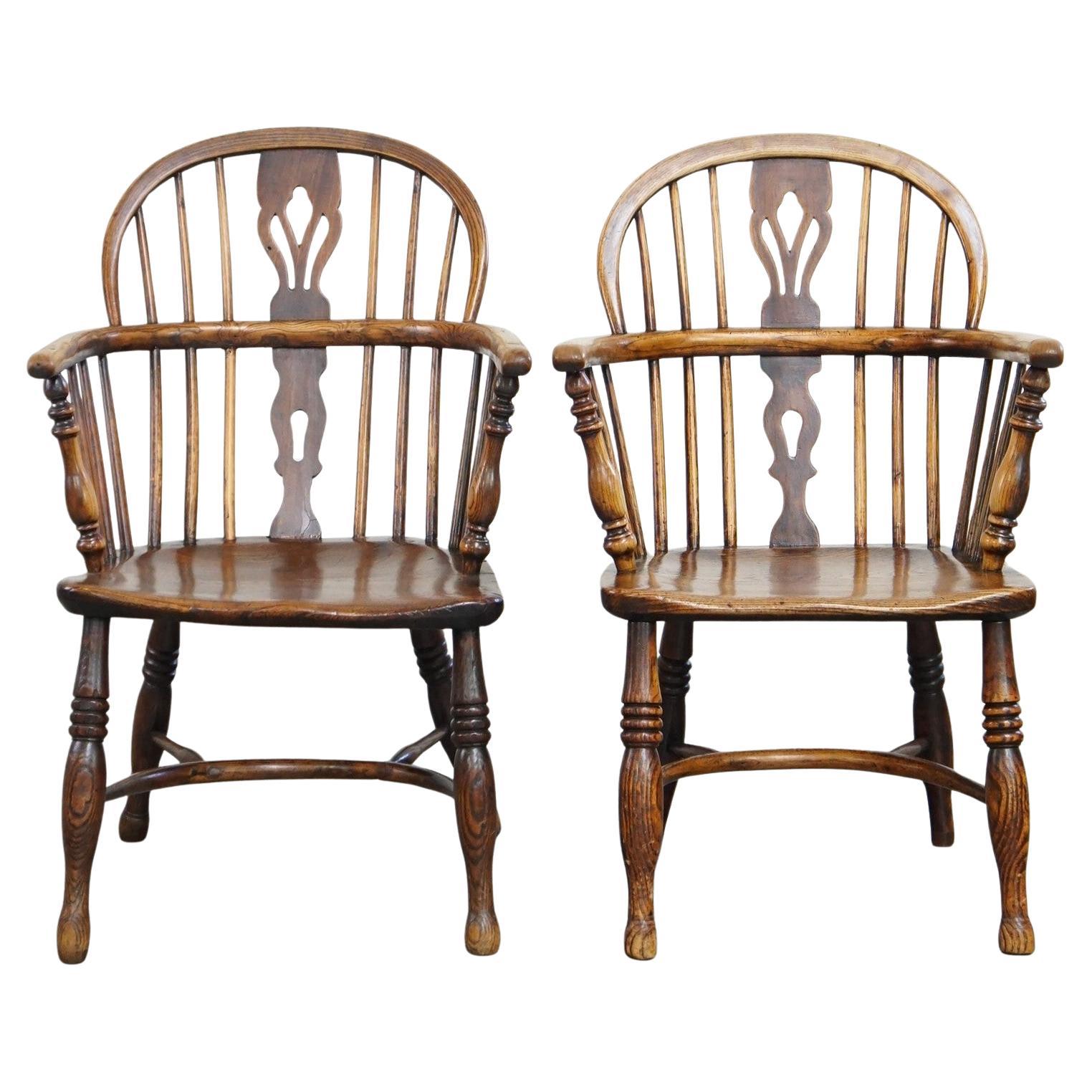 Set of 2 beautiful antique 18th-century English lowback Windsor dining ...