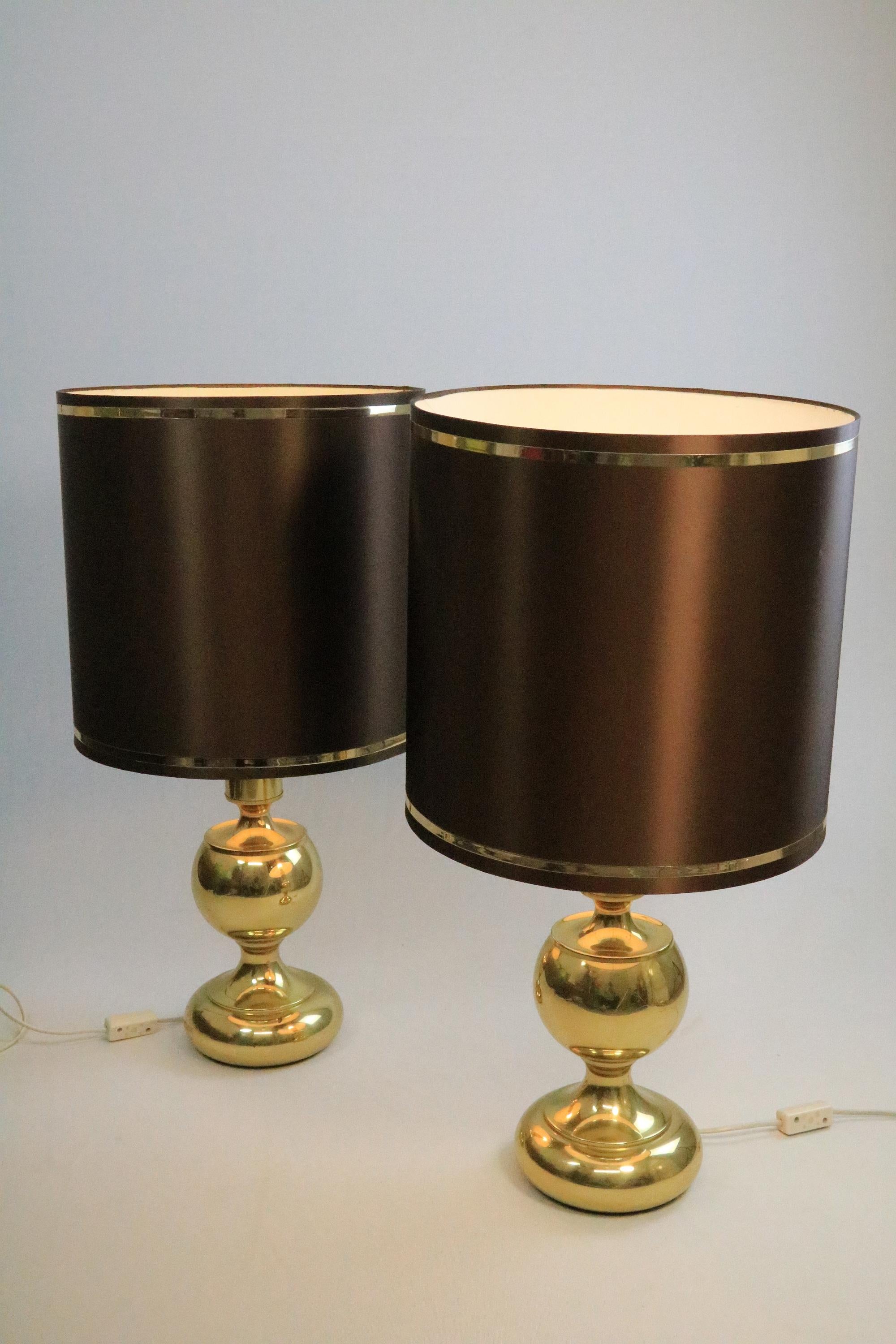 Set of 2 Big Table Lamps, Golden Base, Luxury, Original 1970s For Sale ...
