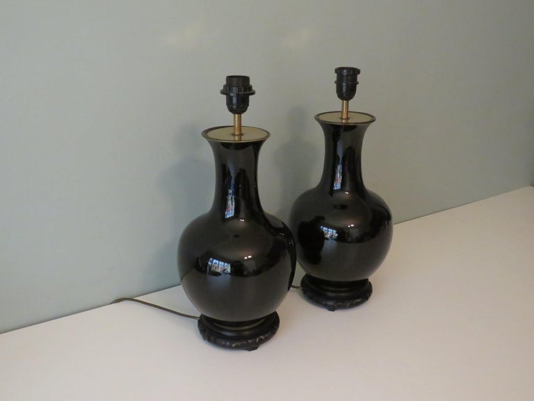 Set of 2 Black Mirror Ceramic Lamp Bases with Black Carved Wooden Base ...