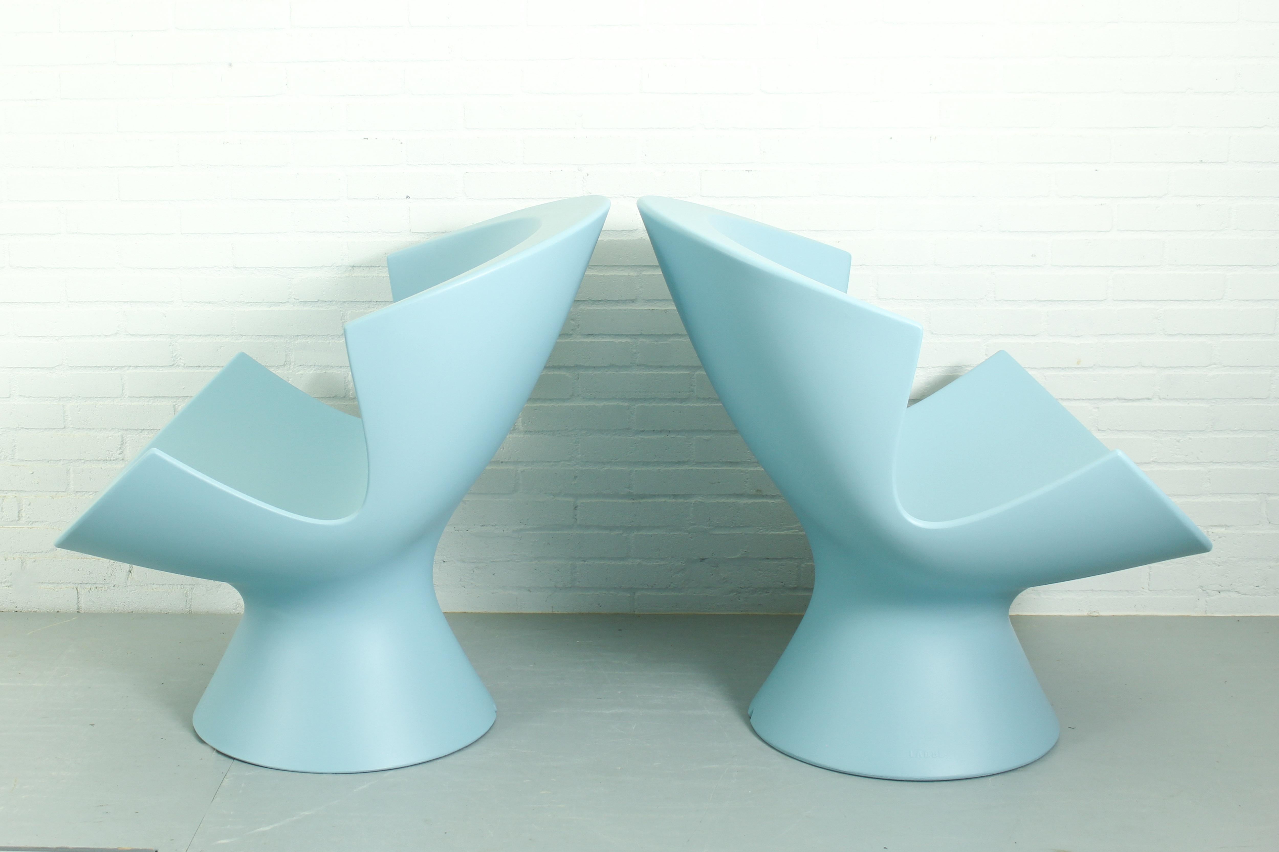 Set of 2 Karim Rashid Kite Lounge Chairs for Label, 2004 For Sale at ...