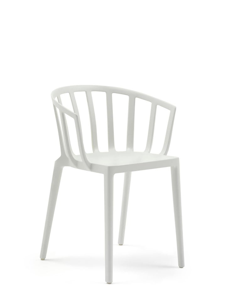 Set of 2 Kartell Venice Chairs in Mat Black by Philippe Starck For Sale ...