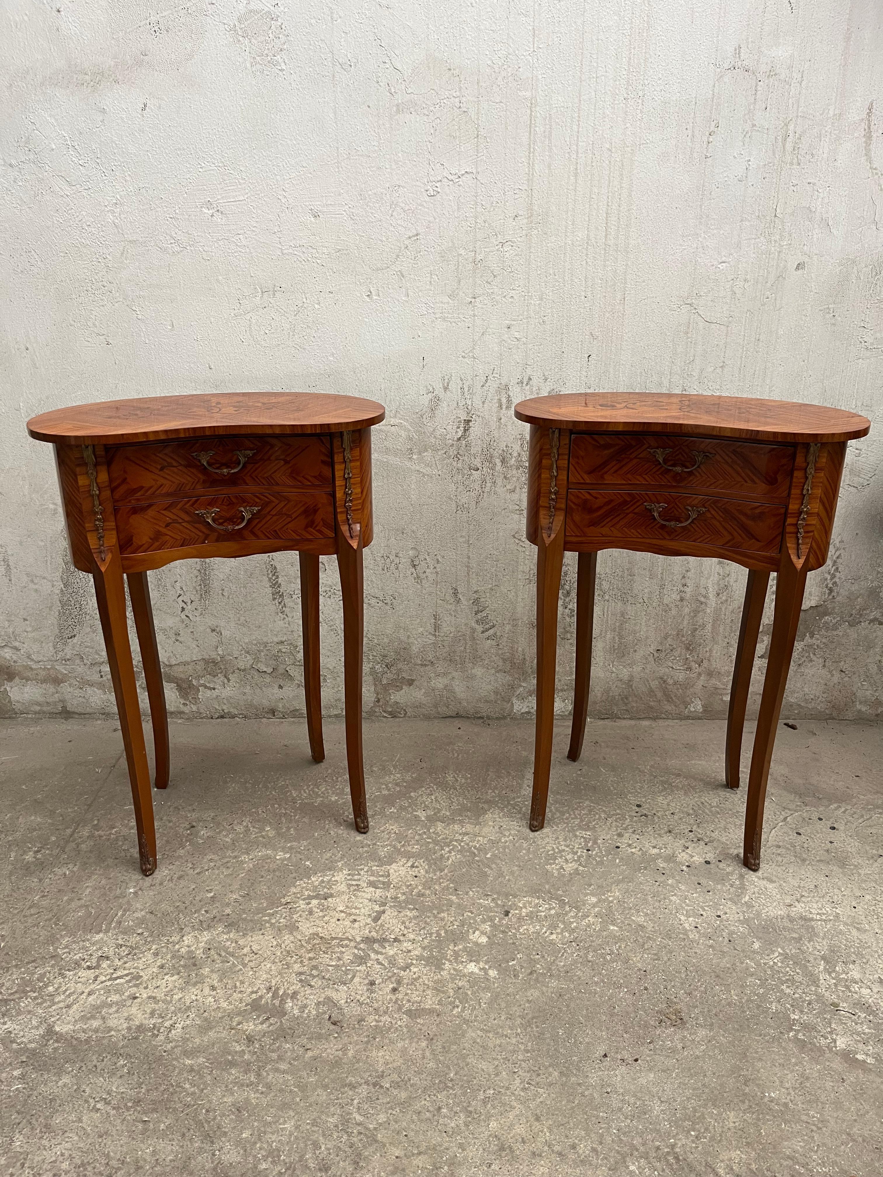 Set of 2 Louis XV Style Bean-Shaped Bedside Tables, 1980s For Sale at ...