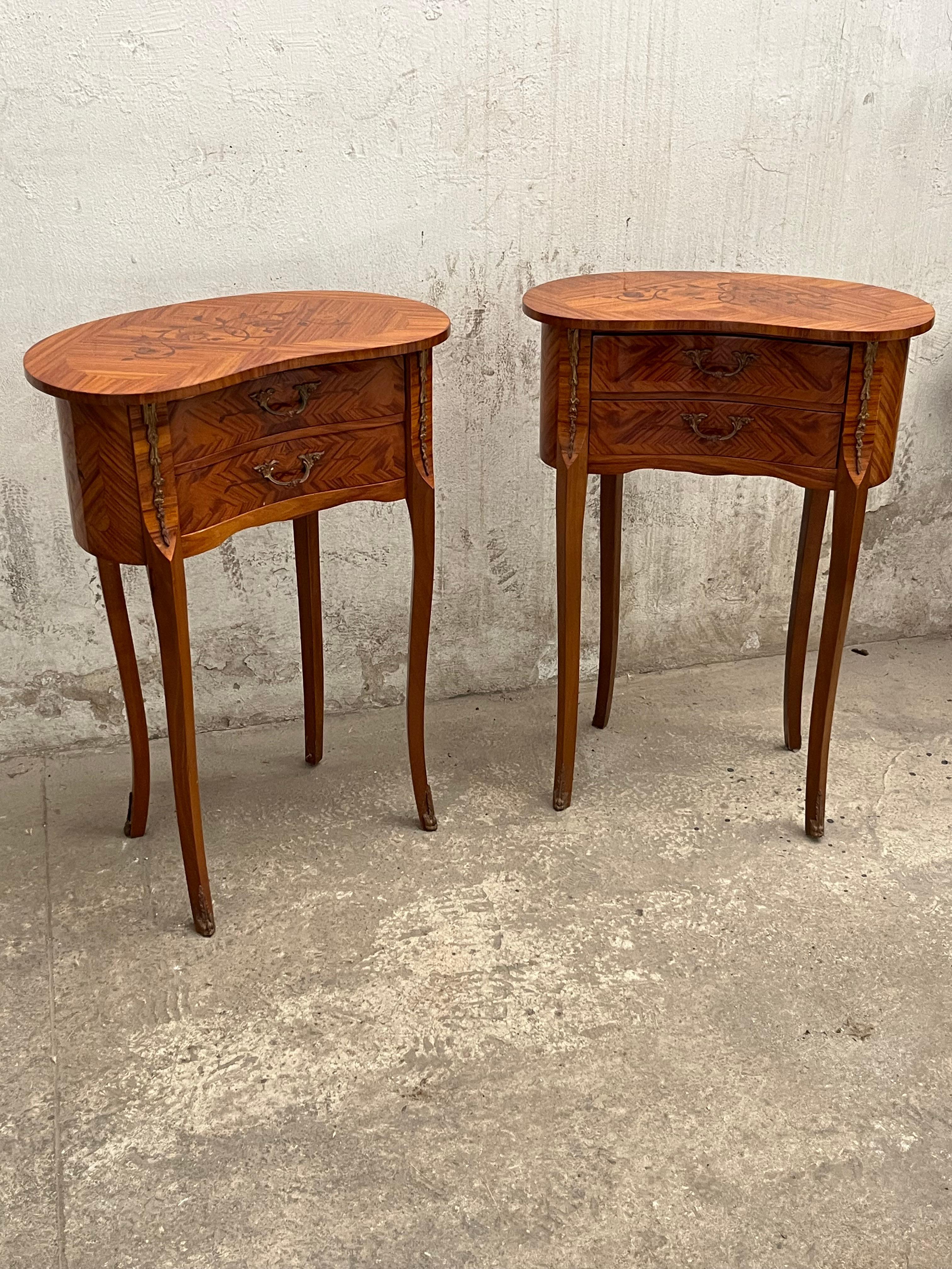 Set of 2 Louis XV Style Bean-Shaped Bedside Tables, 1980s For Sale at ...