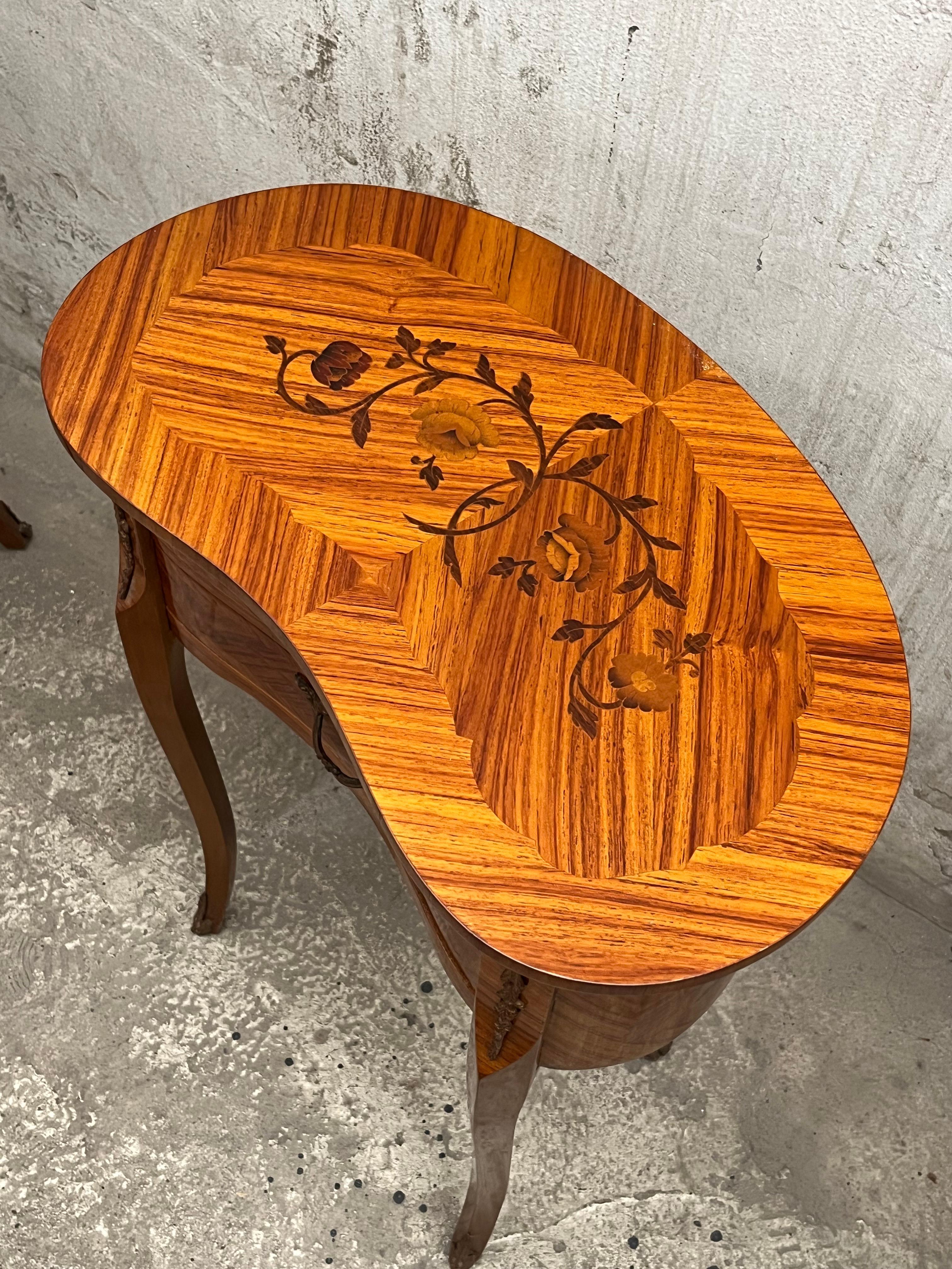 Set of 2 Louis XV Style Bean-Shaped Bedside Tables, 1980s For Sale at ...