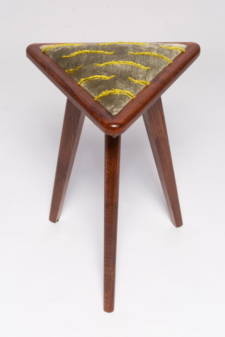 Set of 2 Mid-Century Style Triangle Stools in Nouvelles Vagues, Vintola ...