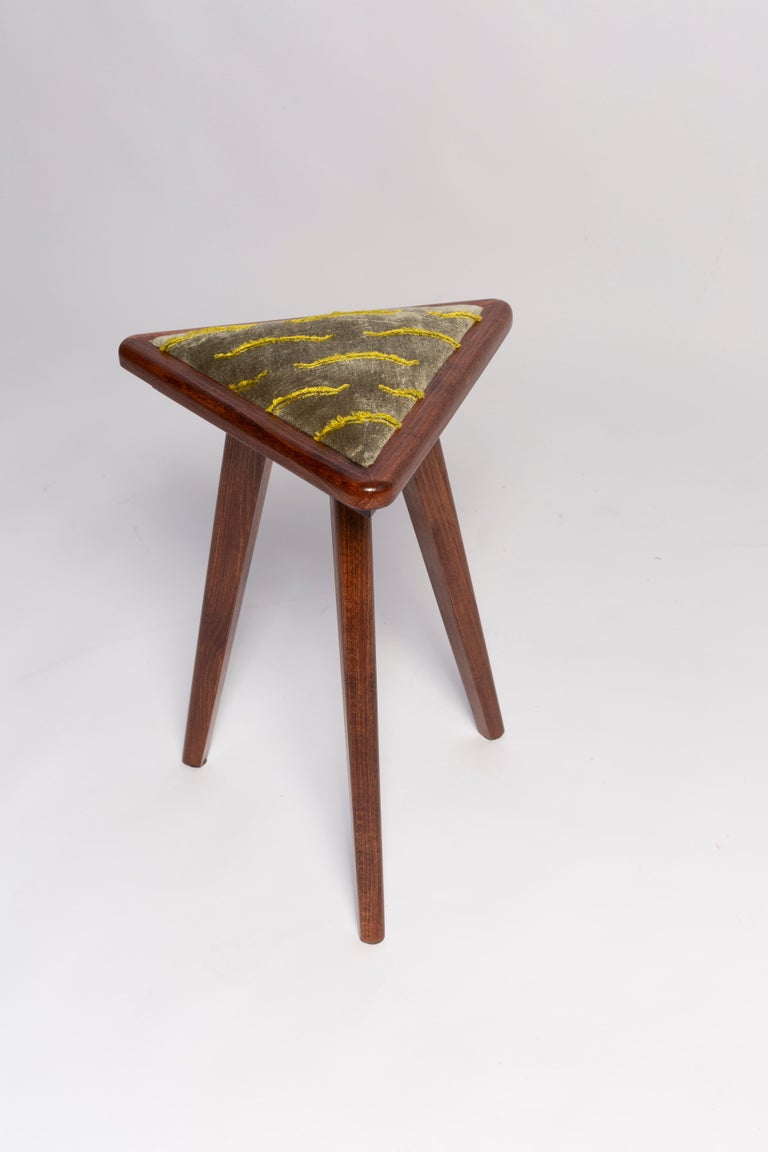 Set of 2 Mid-Century Style Triangle Stools in Nouvelles Vagues, Vintola ...