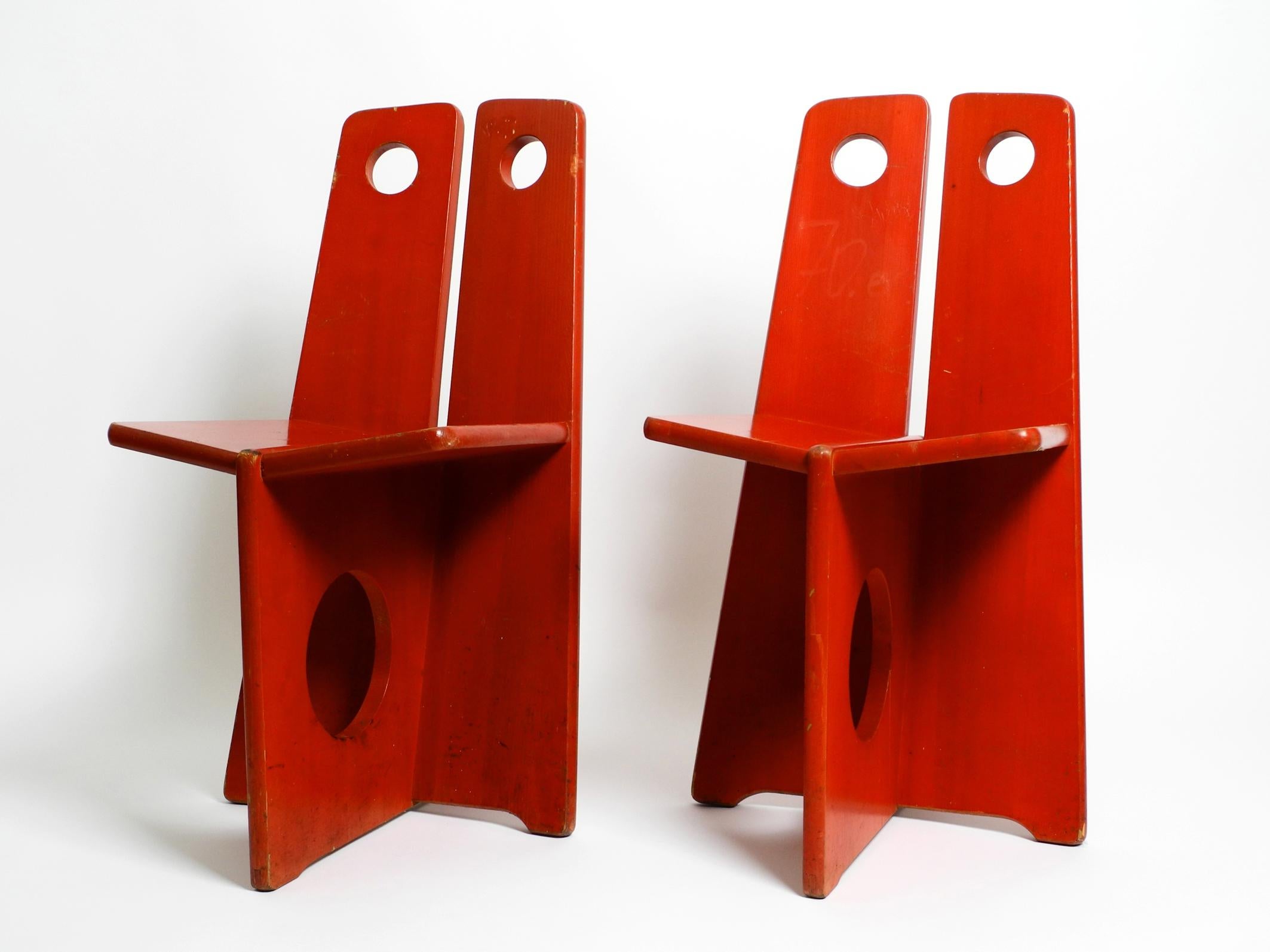 Set of 2 original Gilbert Marklund pine chairs for Furusnickarn AB ...