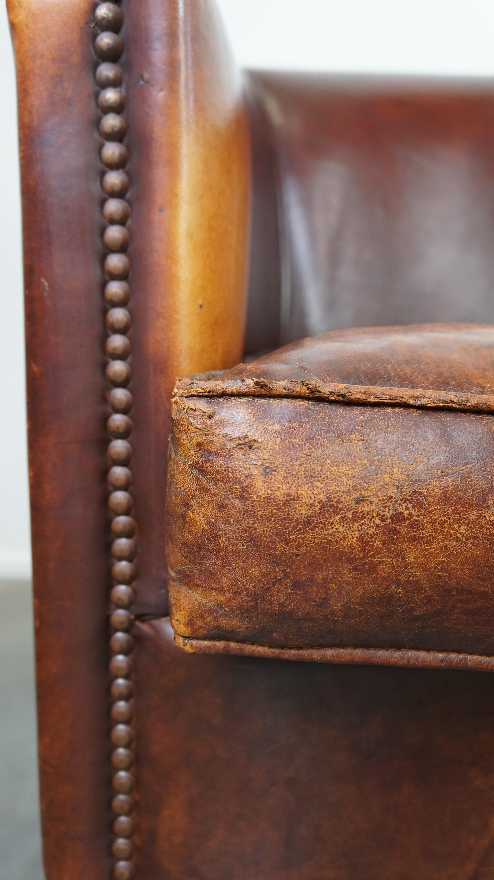 Set of 2 sleek, subtle sheep leather design club chairs with great ...