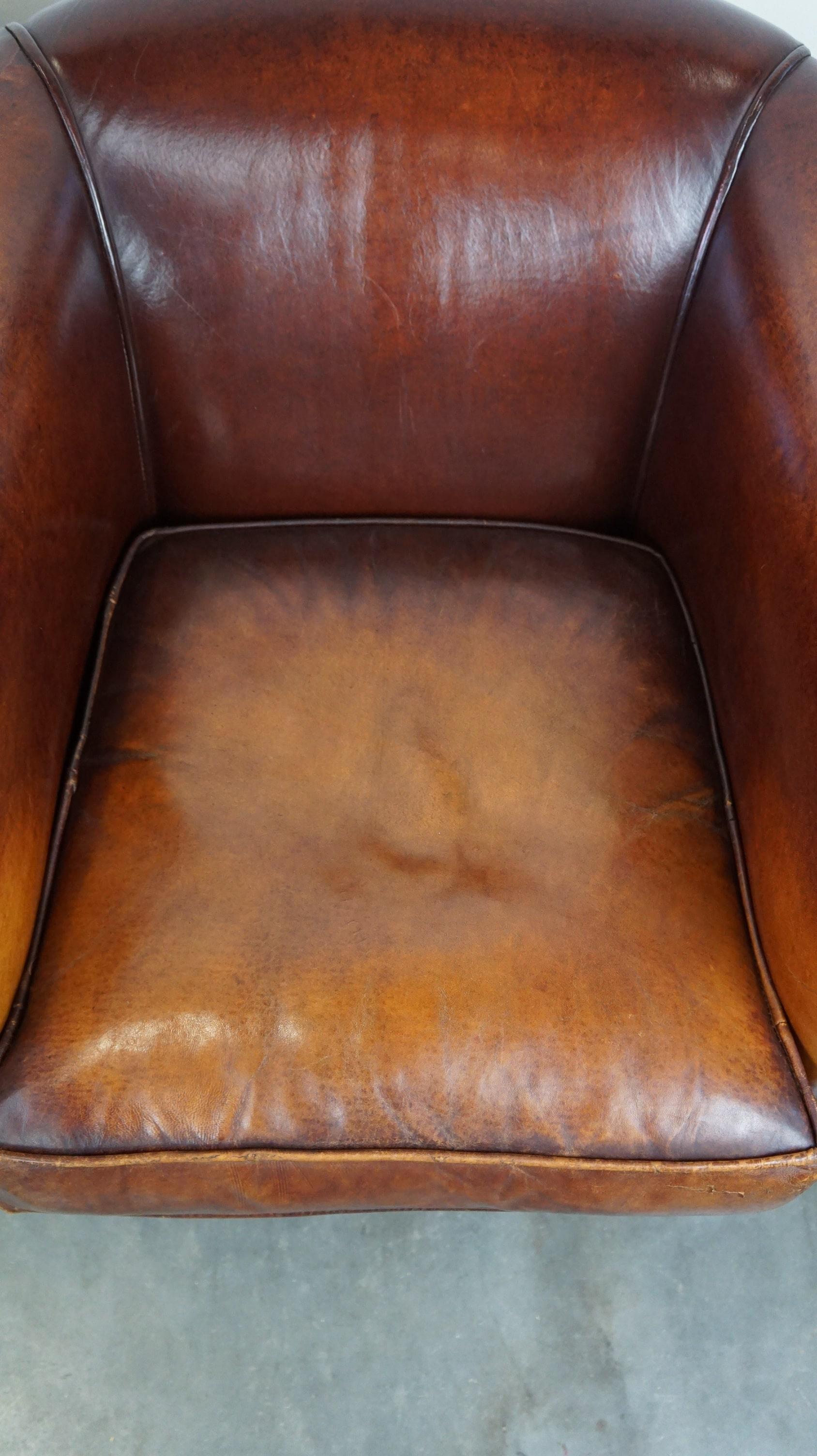 Set of 2 sleek, subtle sheep leather design club chairs with great ...