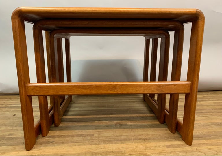 Set of 3 1960s English Teak Round Edged Nesting Tables Nest of Tables ...