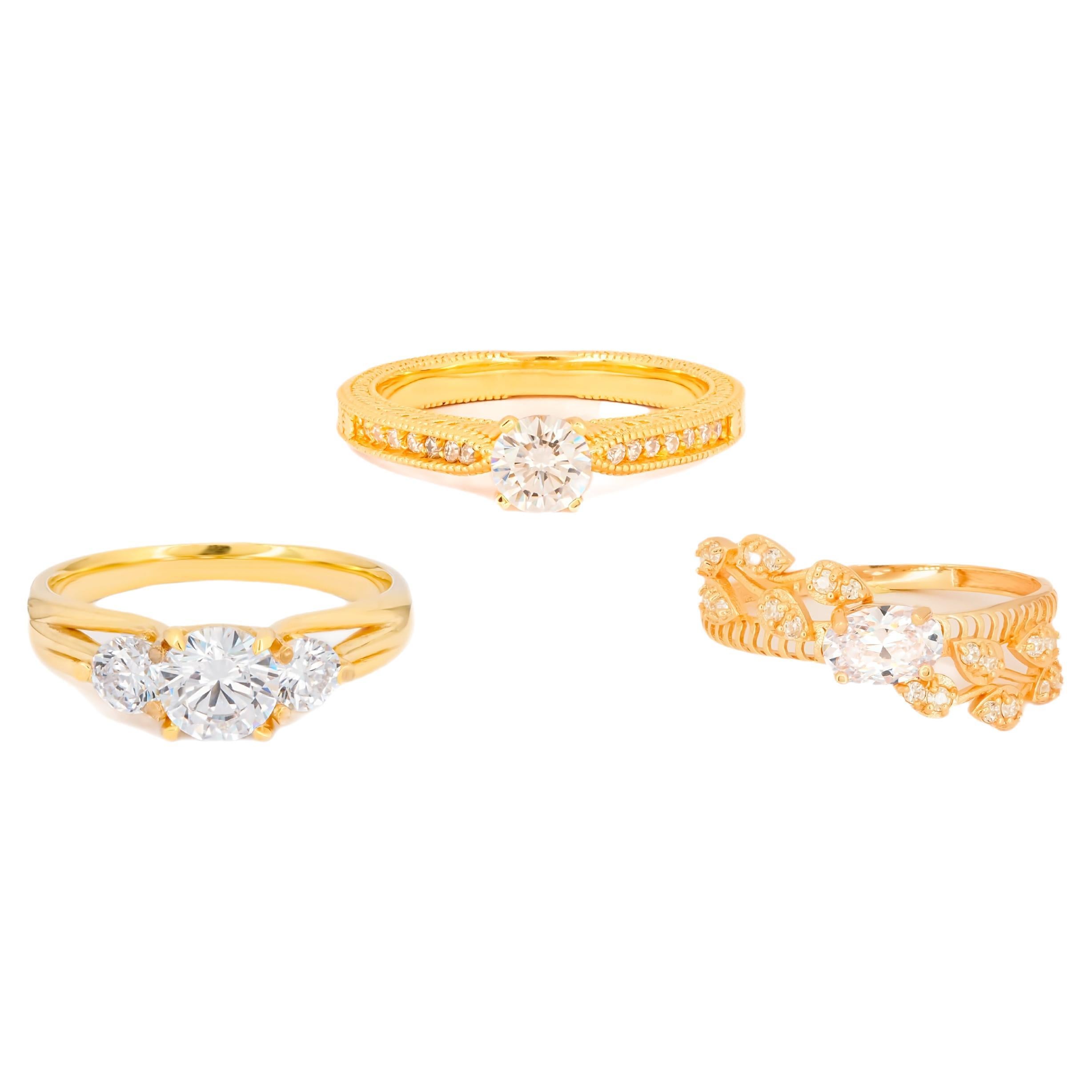 Set of 2 engagement rings For Sale at 1stDibs