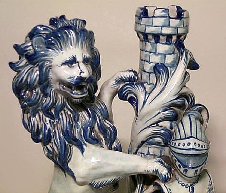 Set of 3 French Victorian Porcelain Lion Clock Set For Sale at 1stDibs