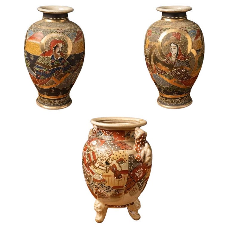Set of 3 Handpainted Vases from Asia For Sale at 1stDibs