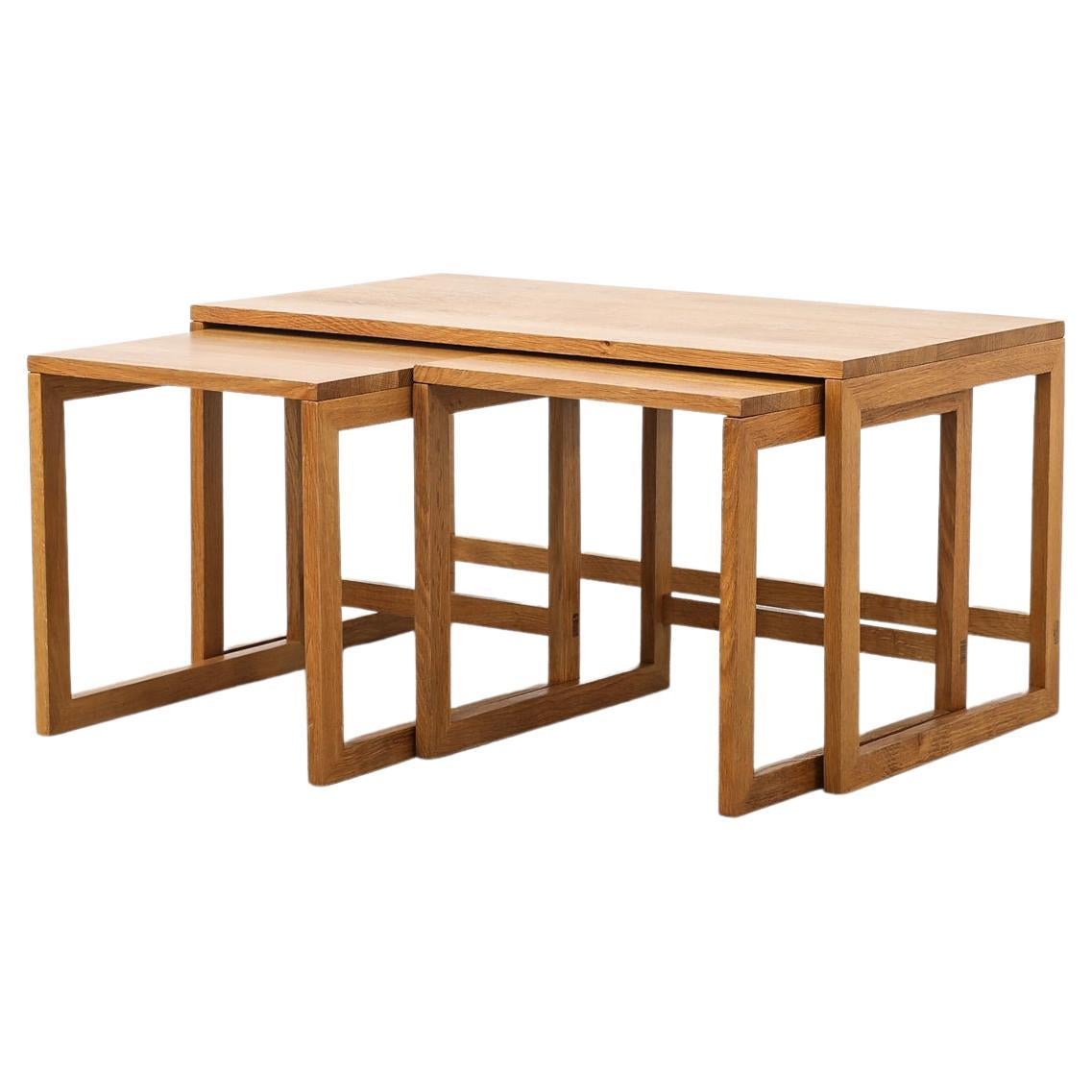 Set of Parsons Nesting Tables at 1stDibs