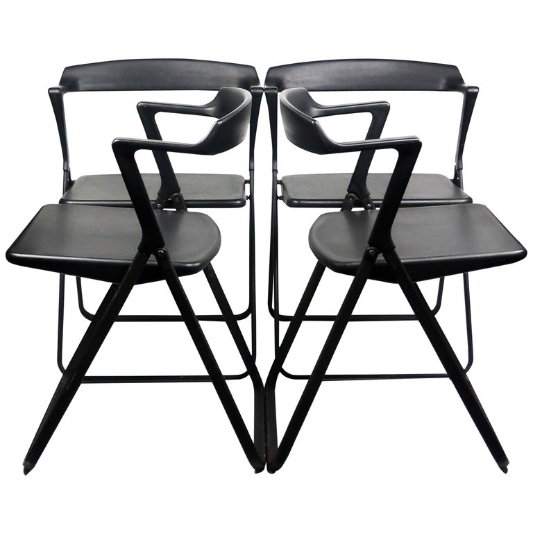 Set of 4 Blitz Folding Chairs by Motomi Kawakami for Skipper at 1stDibs