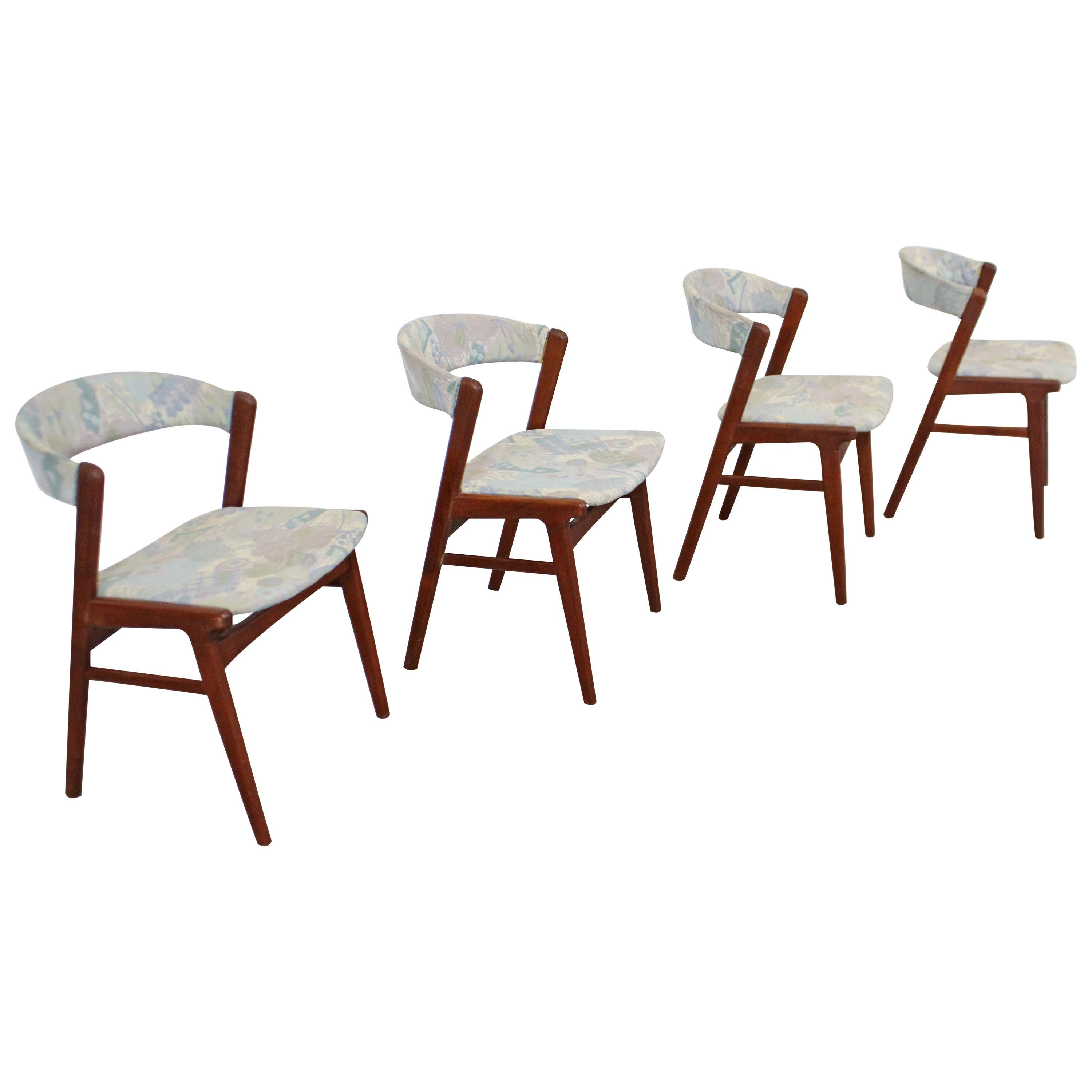 Set of 4 Mid-Century Danish Modern D-Scan Teak Side Dining Chairs at ...