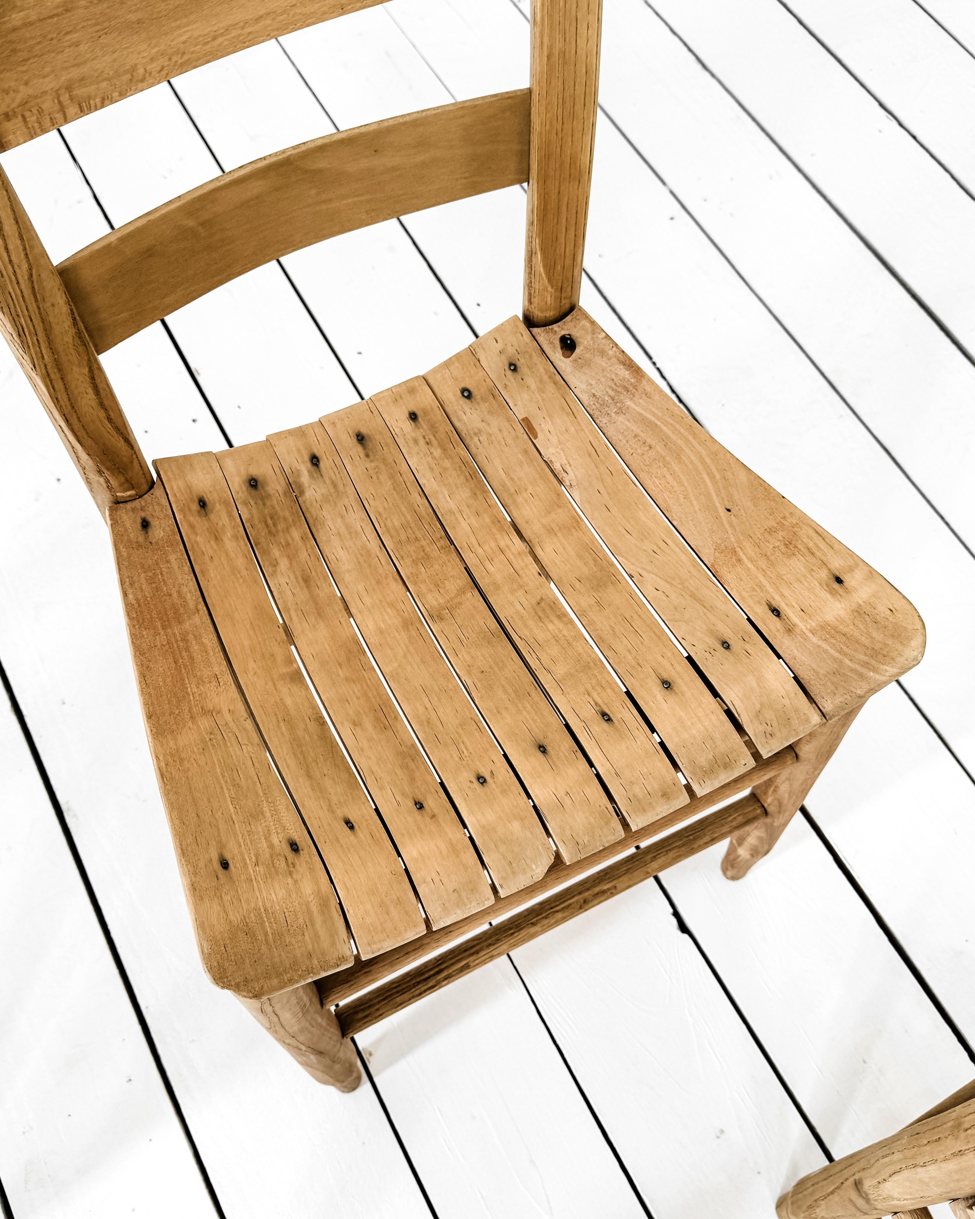 Set of 4 Ladderback Chairs with Wood Slat Seats For Sale at 1stDibs