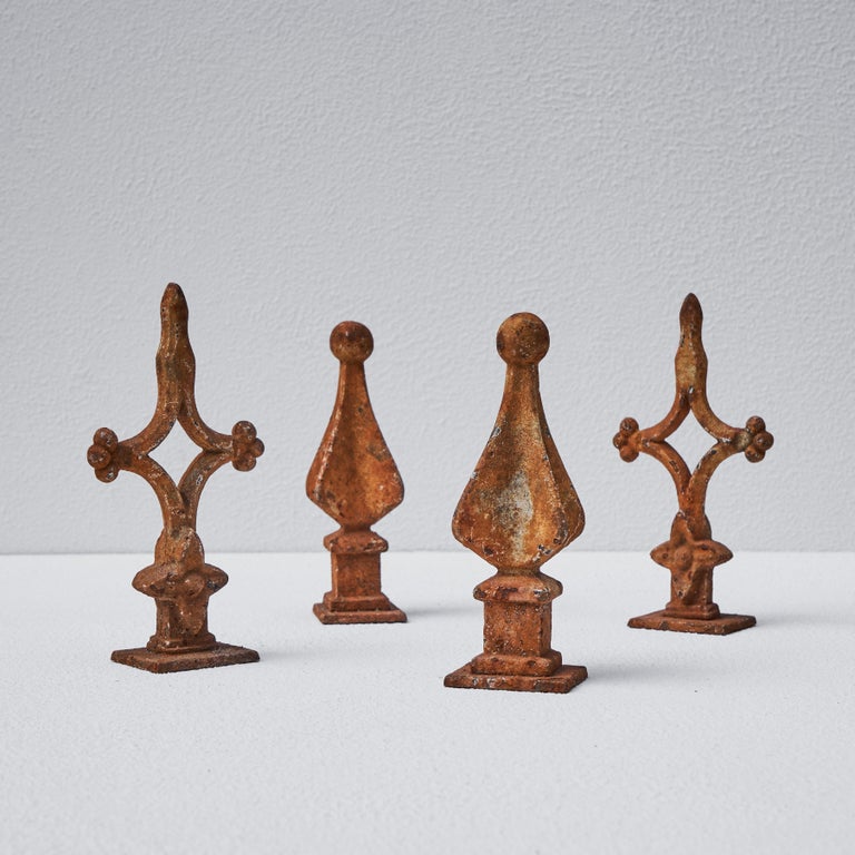 Set of 4 Rusted 19th Century Decorative Finials For Sale at 1stDibs