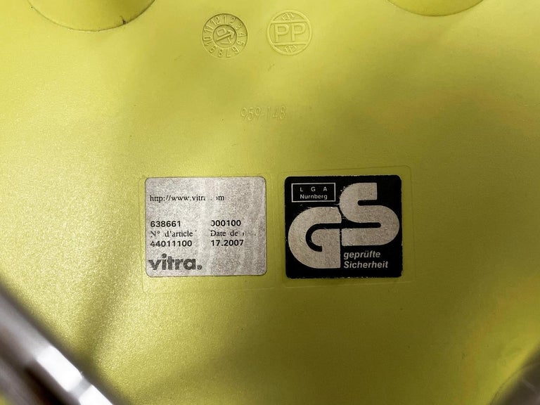 Set of 4 Vintage Plastic Dar Armchairs by Charles and Ray Eames for ...