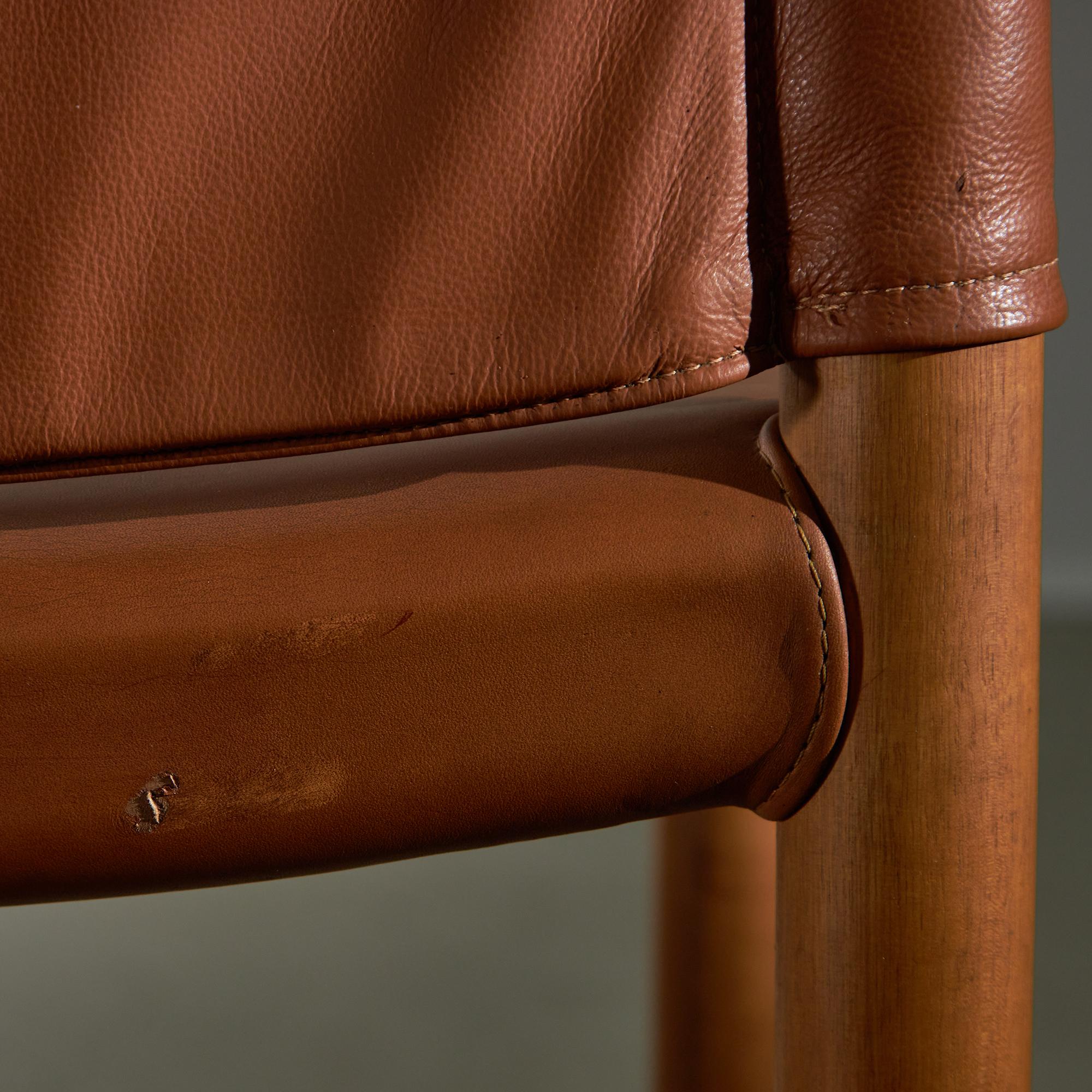 Set of 4 Wooden Chairs with Removable Leather Back For Sale at 1stDibs