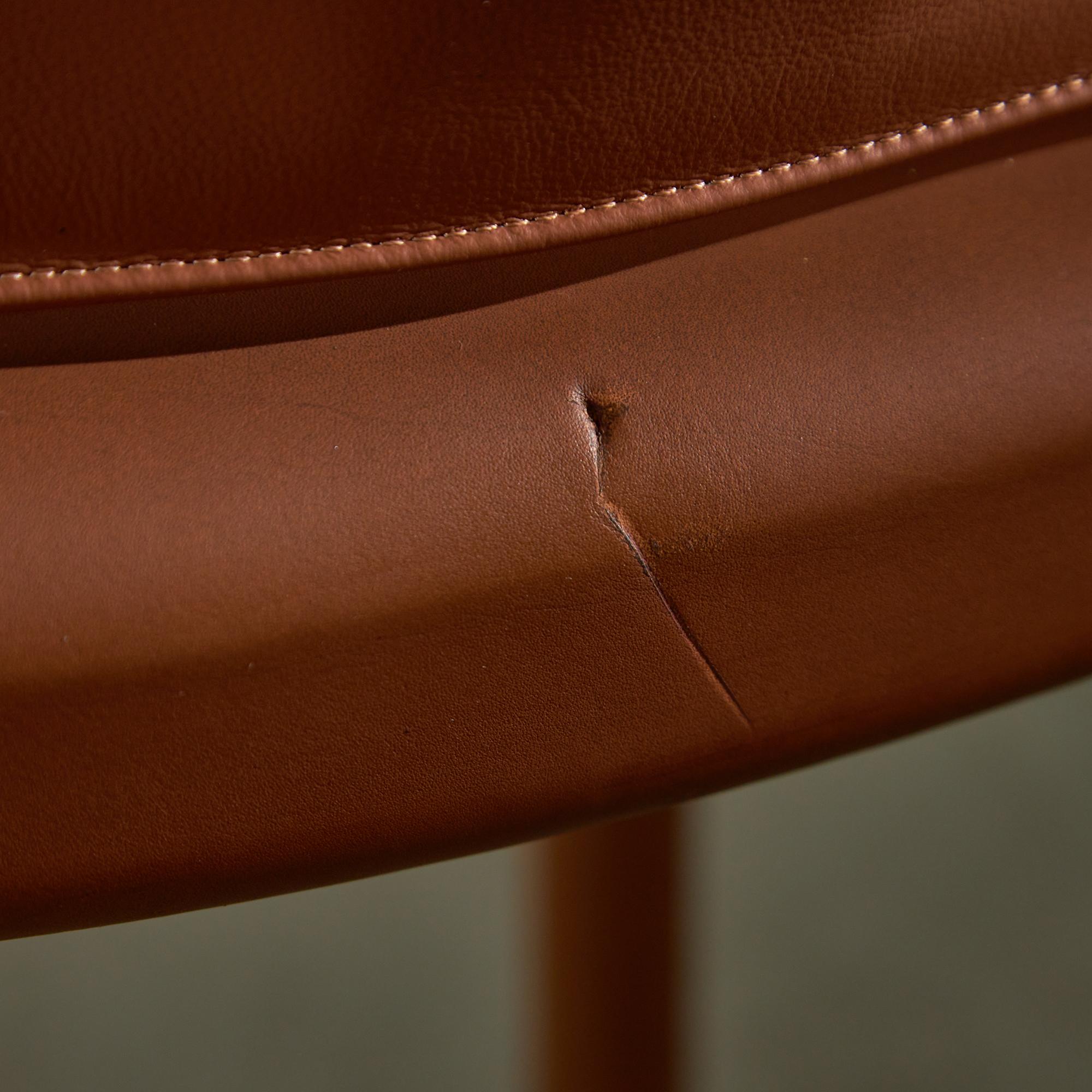 Set of 4 Wooden Chairs with Removable Leather Back For Sale at 1stDibs