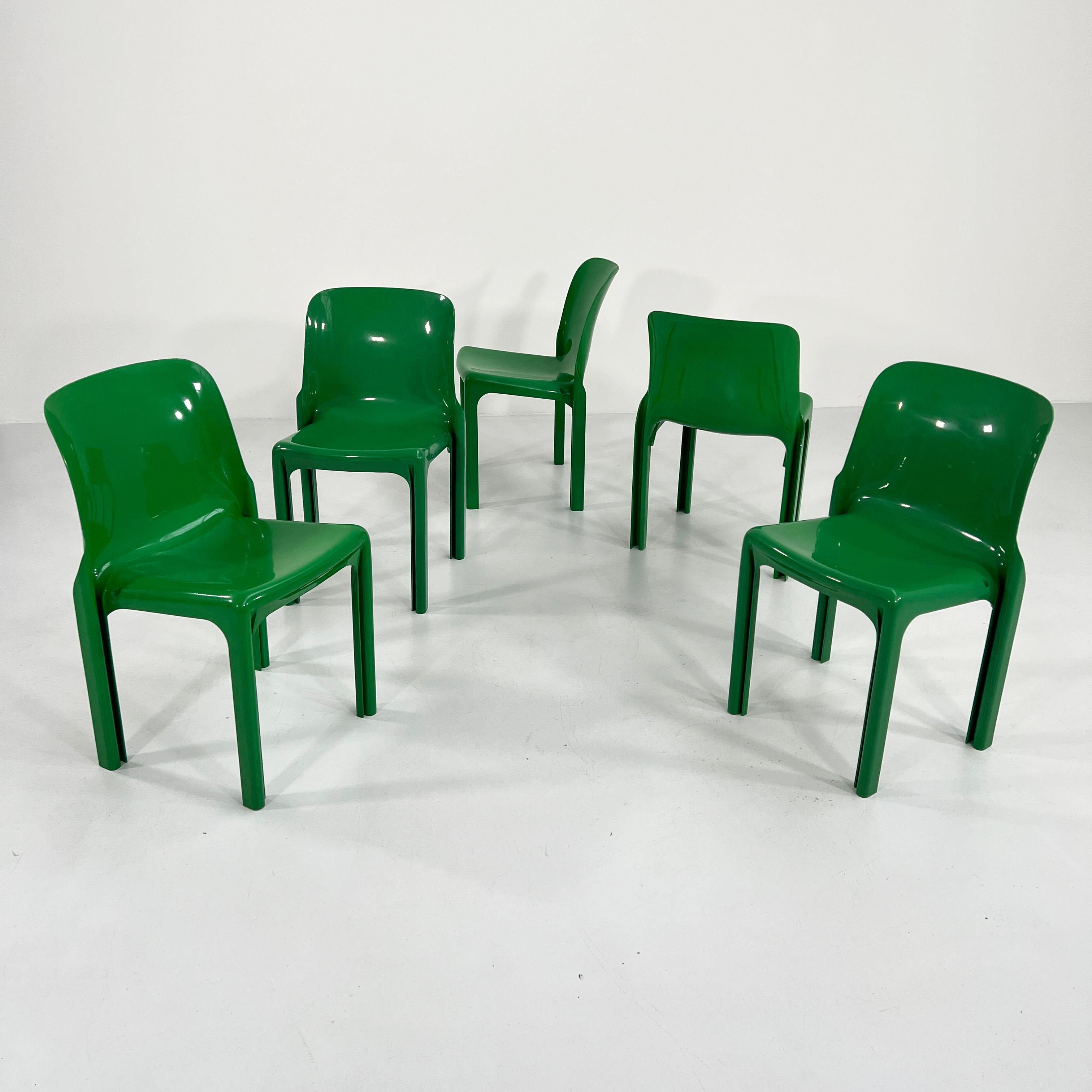 Set of 5 Green Selene Chairs by Vico Magistretti for Artemide, 1970s at ...