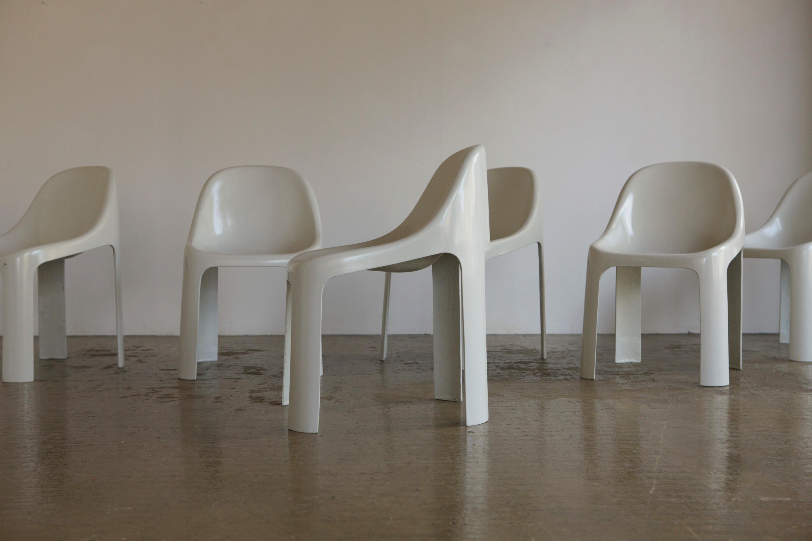 Set of 6 1970's Fibreglass Chairs by Jordi Galí Camprubí For Sale at ...