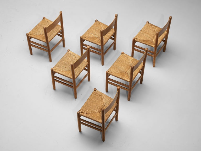 Set of 6 Dining Chairs in Oak with Rush Seating For Sale at 1stDibs