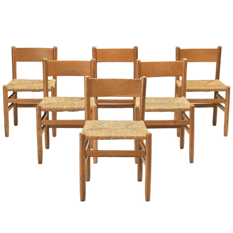 Set of 6 Dining Chairs in Oak with Rush Seating For Sale at 1stDibs