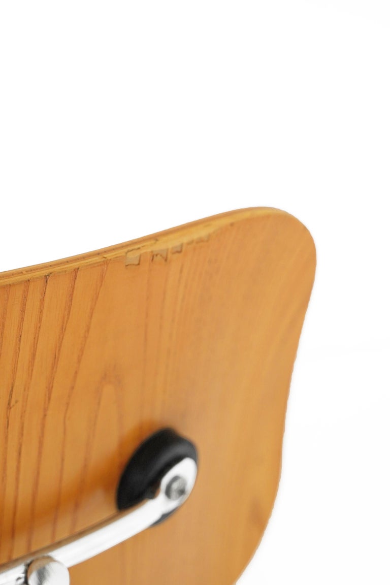 Set of 6 Eames Molded Plywood 'DCM' Chairs in Ash for Herman Miller at ...