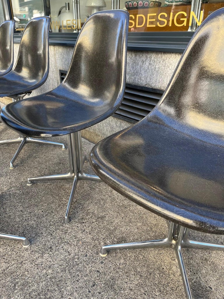 Set of 6 Fiberglass La Fonda Chairs by Charles and Ray Eames Herman ...