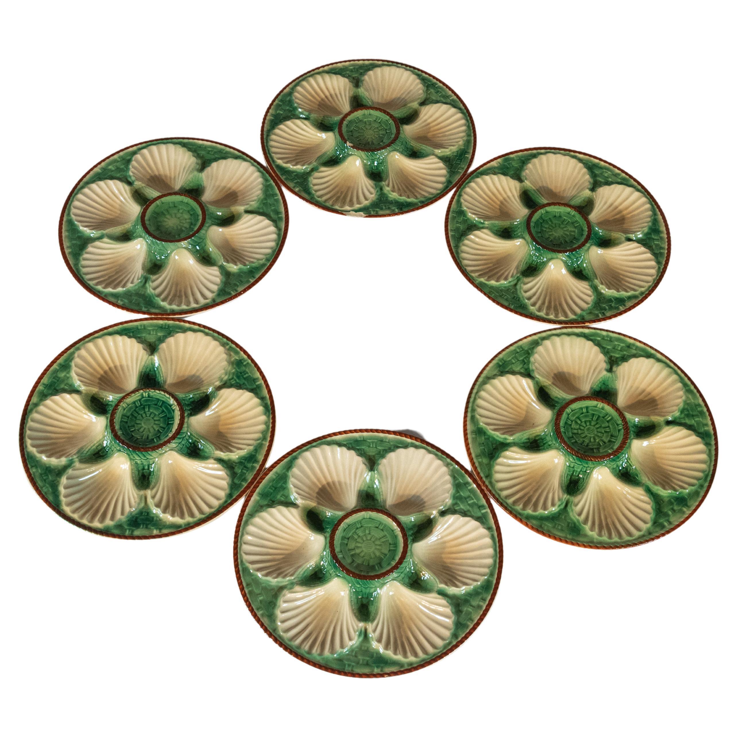 Set of 6 French Scallop Plates For Sale at 1stDibs