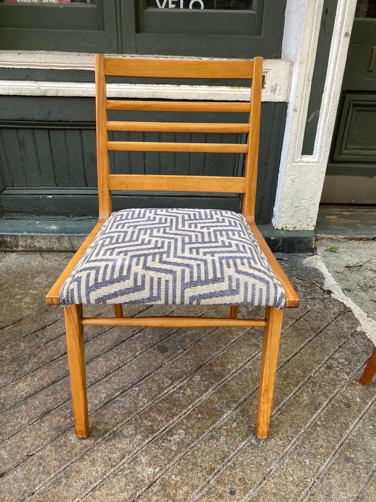 Set of 6 Maple Dining Chairs For Sale at 1stDibs
