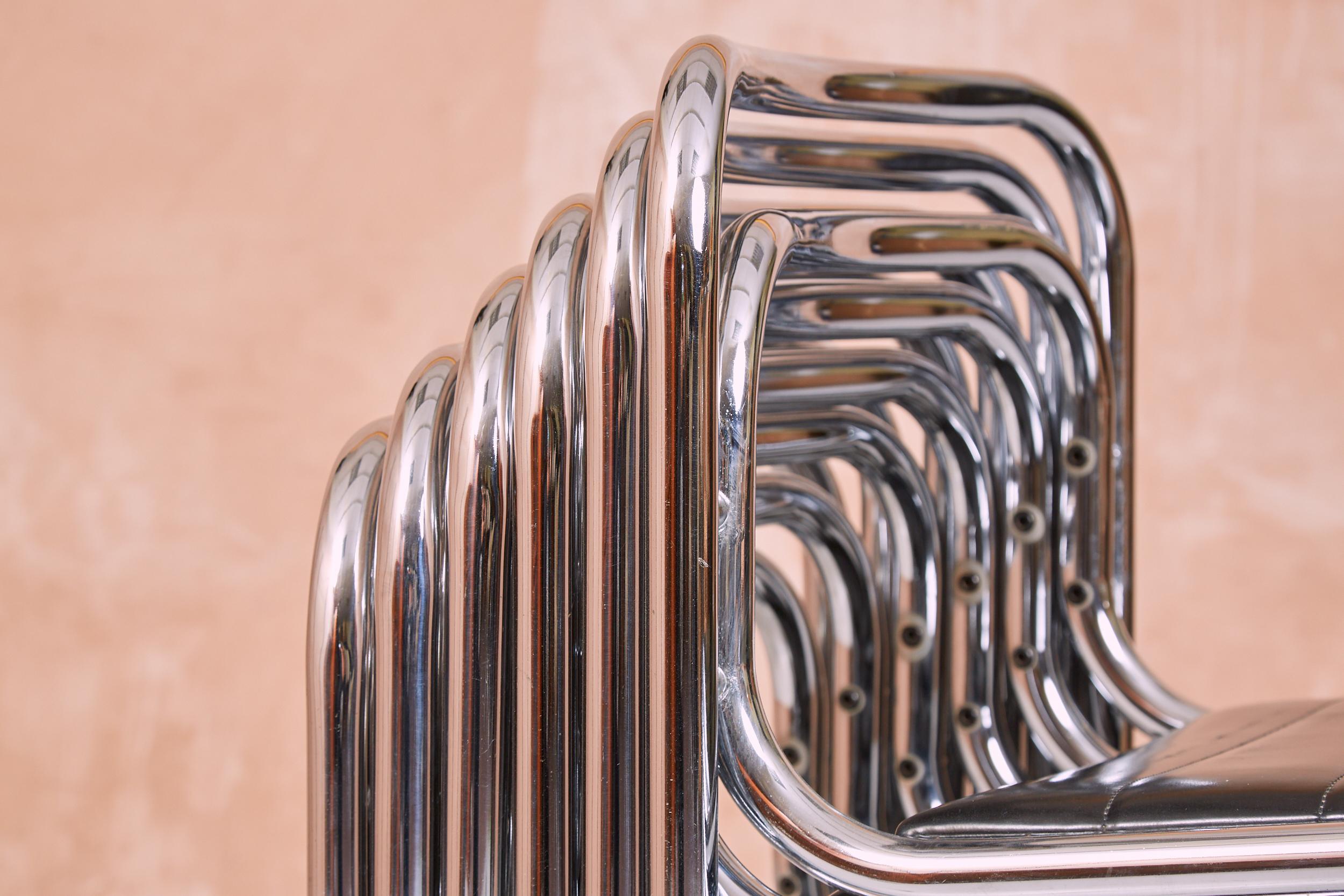 Set Of 6 Omk T5 Stacking Chairs, Designed By Rodney Kinsman, 1969 at ...