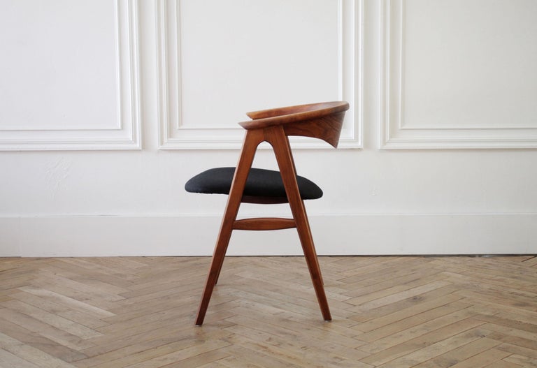 Set of 6 Vintage Mid-Century Modern Style Dining Chairs, circa 1960 at ...