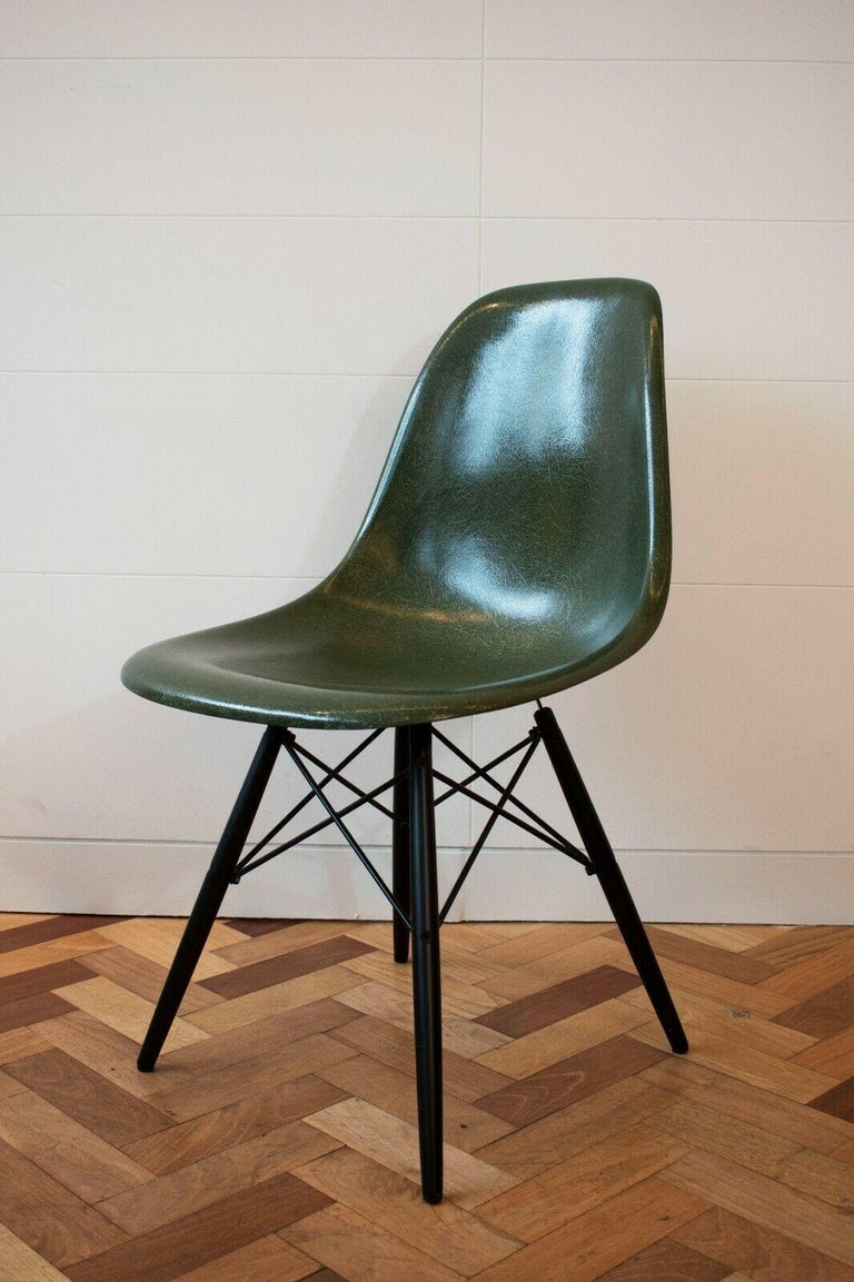 Set of 8 1960s Fibreglass Chairs by Charles and Ray Eames for Herman ...