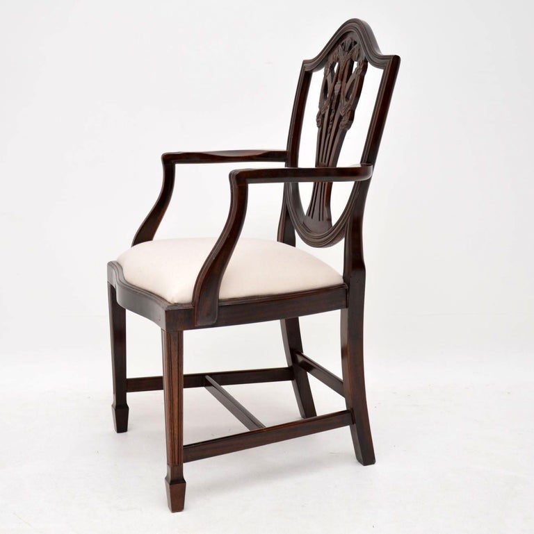 Set of 8 Antique Sheraton Style Mahogany Shield Back Dining Chairs at ...