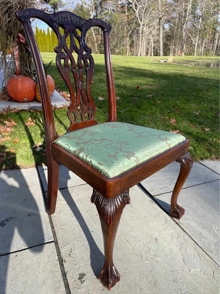 Set of 8 Chippendale Chairs For Sale at 1stDibs