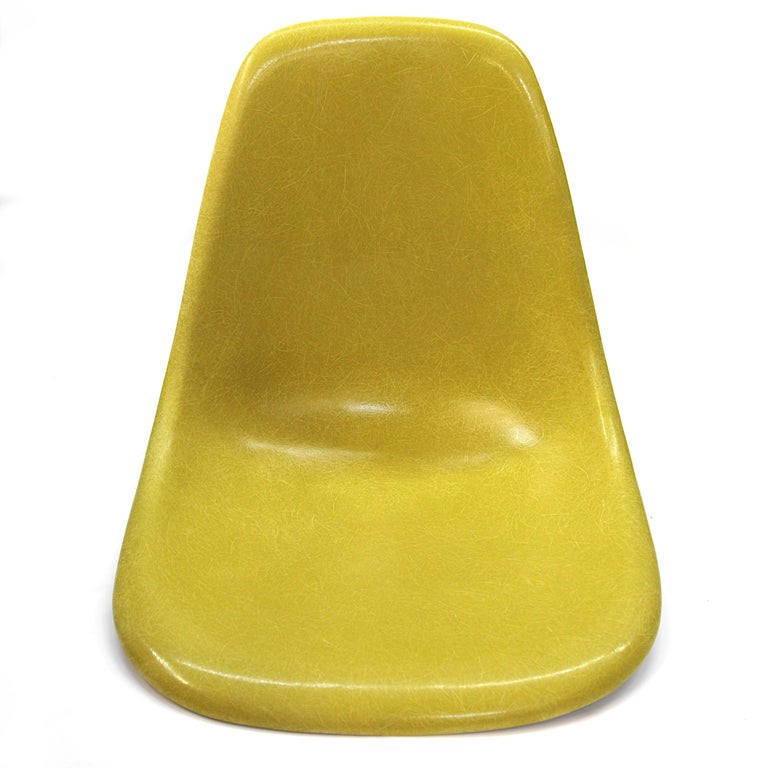 Set of 8 Mid Century Modern Mustard Yellow Dowel Base Eames Dining ...