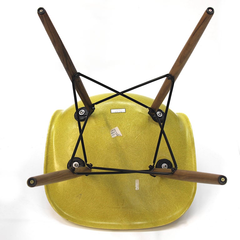 Set of 8 Mid Century Modern Mustard Yellow Dowel Base Eames Dining ...