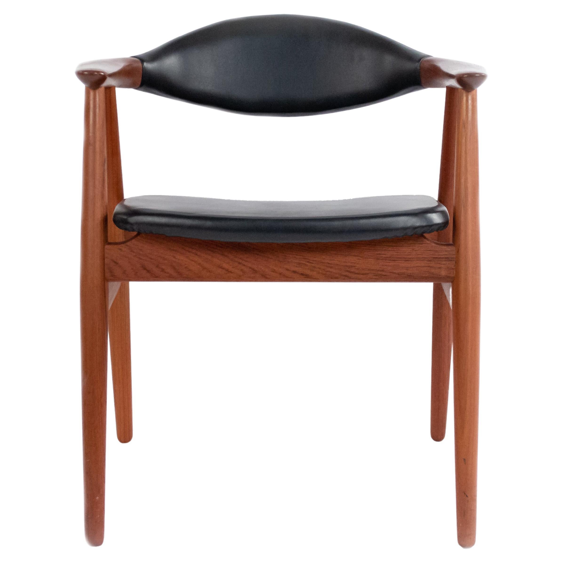 Vintage Vinyl Arm Chair - 6 For Sale on 1stDibs