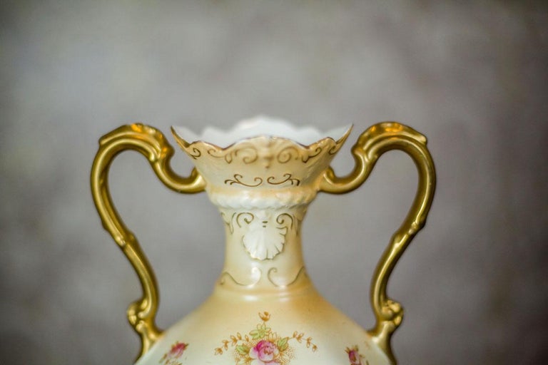 Set of Devon Ware Vases from the 1920s For Sale at 1stdibs