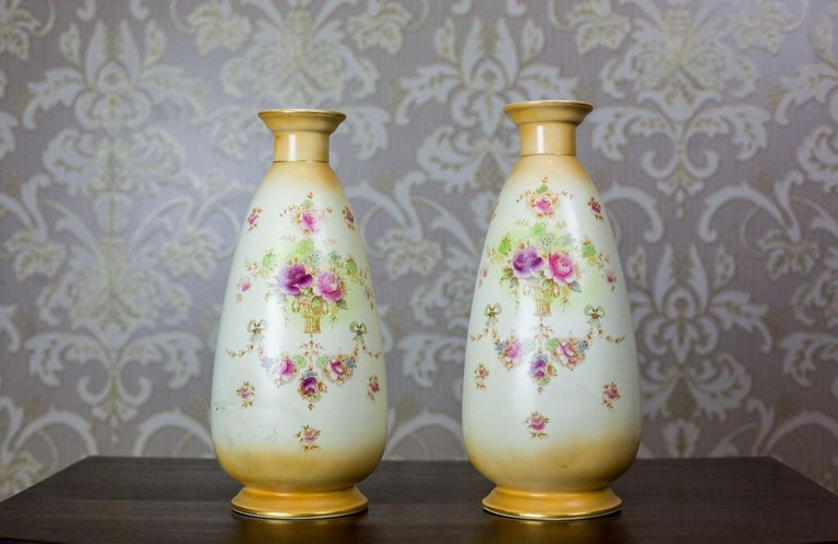Set of Devon Ware Vases from the 1920s For Sale at 1stdibs