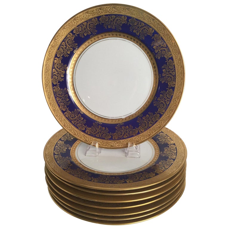 Set of Eight Gold and Cobalt Blue Service Plates For Sale at 1stDibs